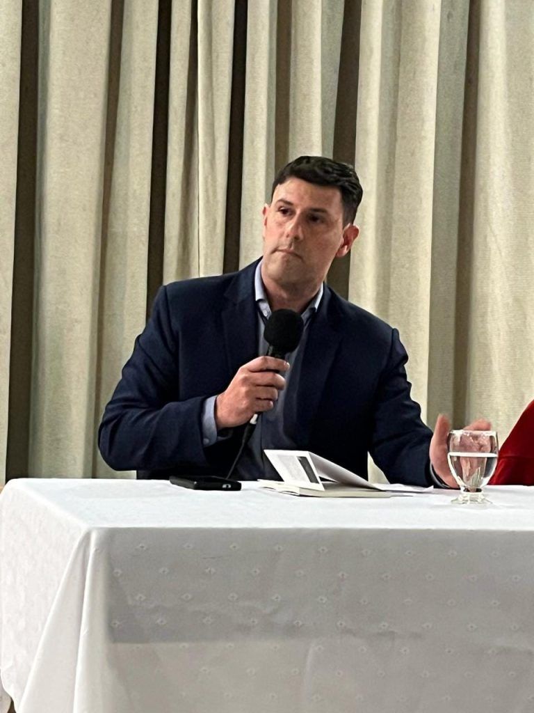 “Sopa de Lengua de Jirafa” o la nueva aventura literaria de Lucas ...